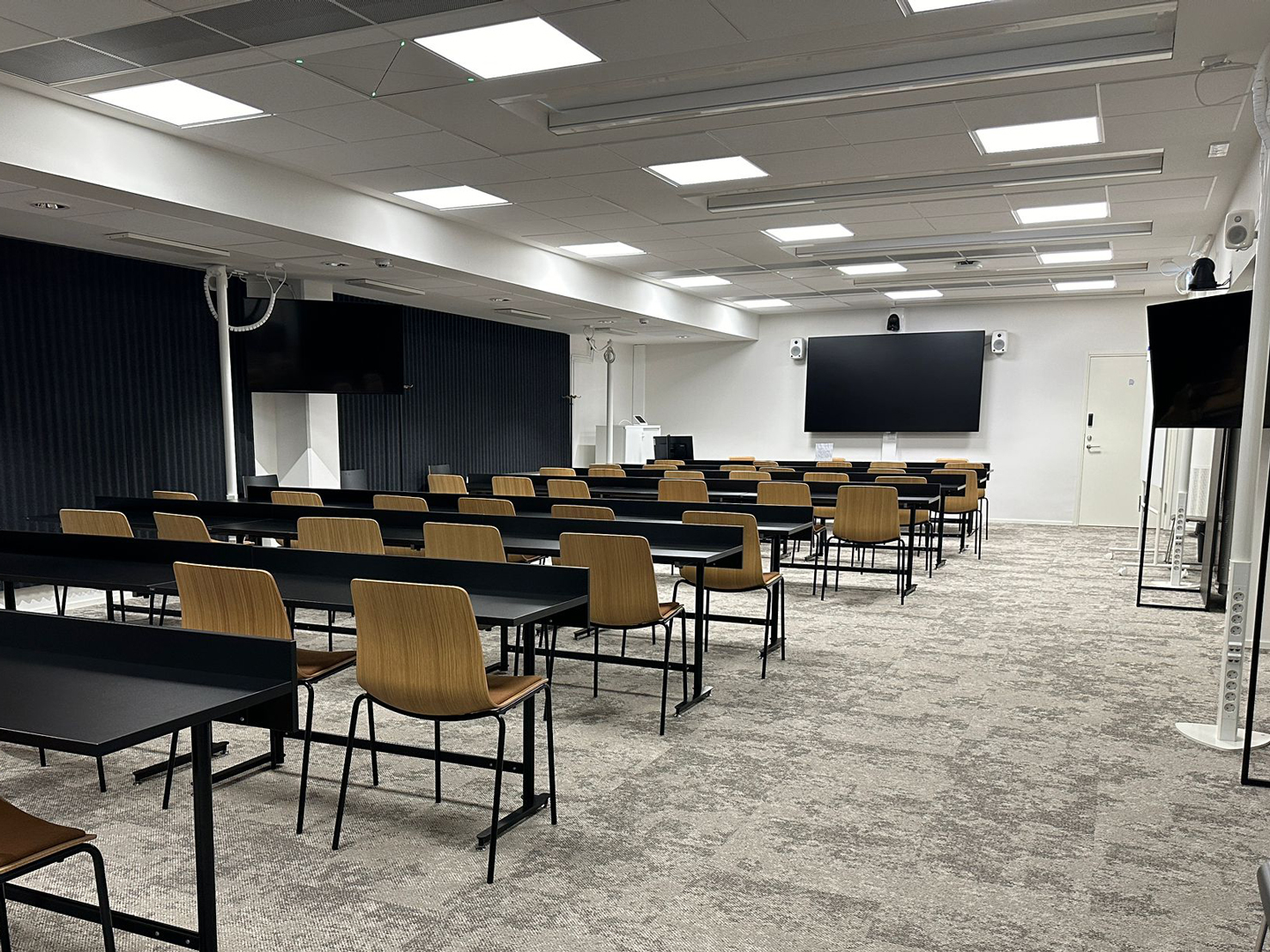 Lahden virastotalo - Senaatti